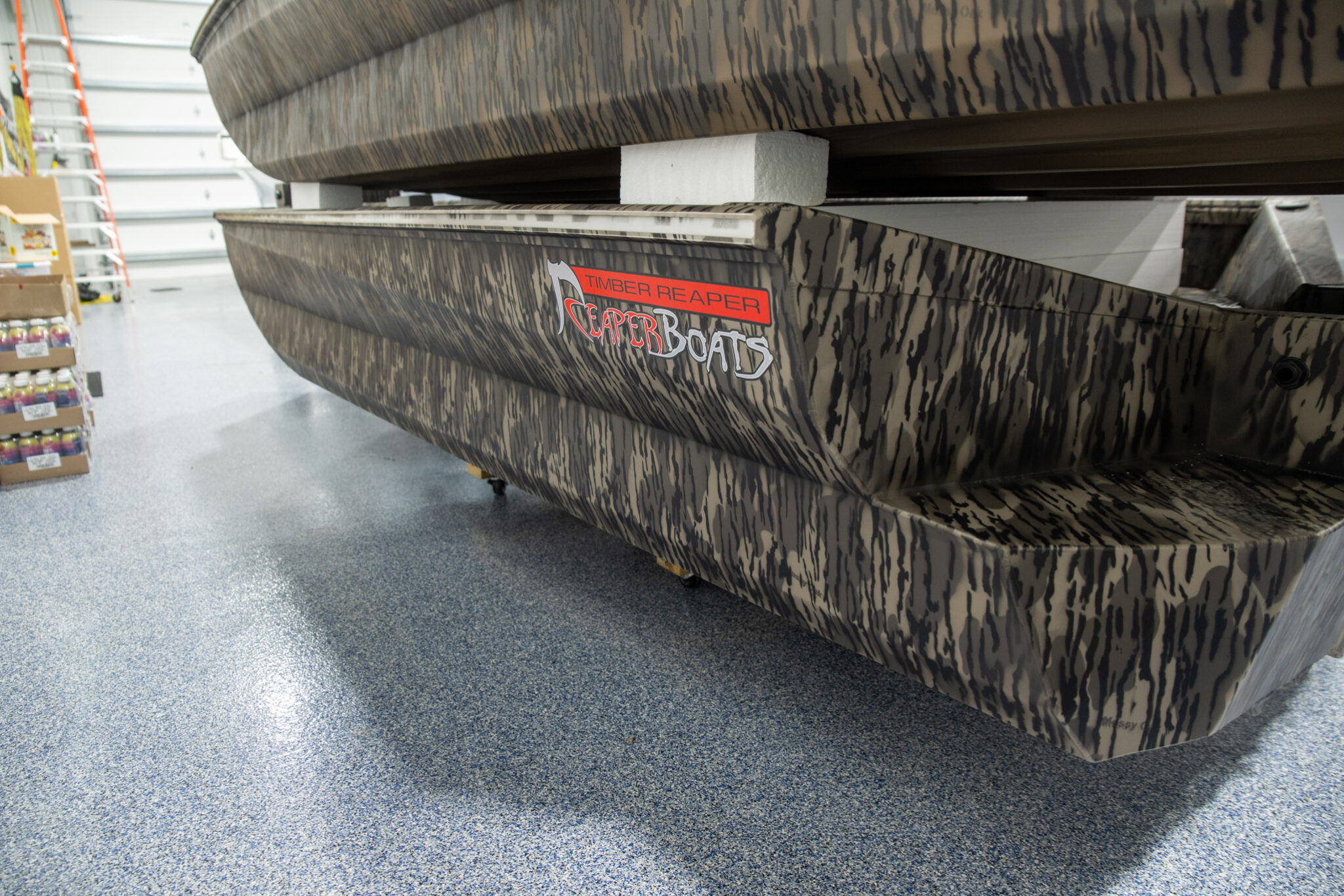 2025 Timber Reaper - Contender Boats Fosters Marine